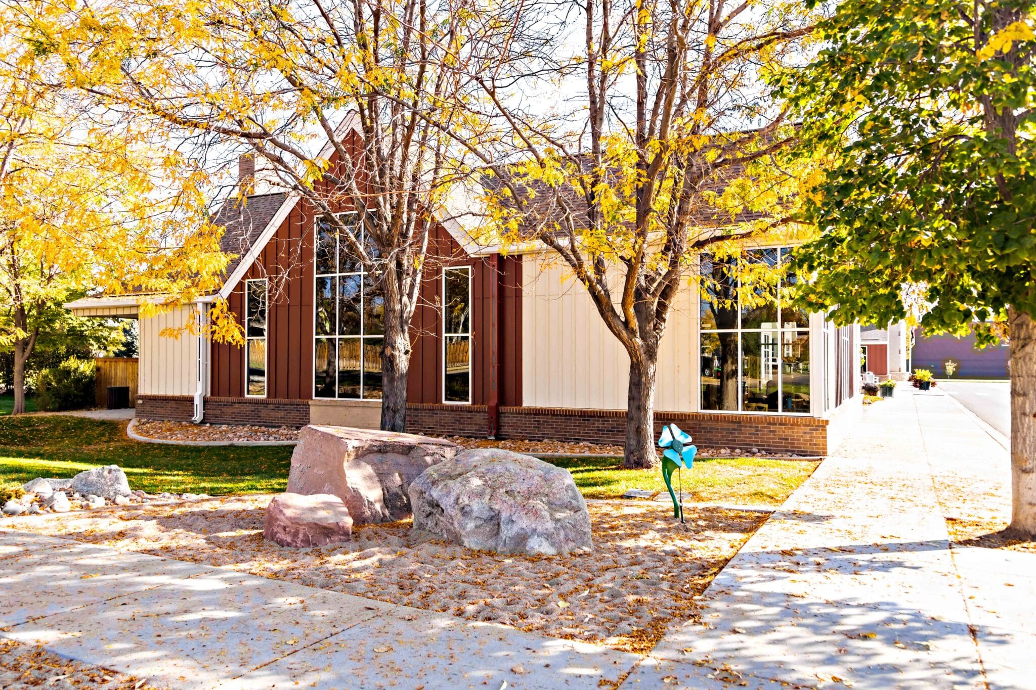 Locations & Hours - Glenn A Jones MD Memorial Library